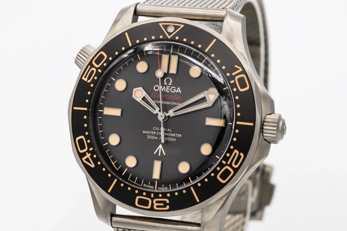 Omega Seamaster Diver 300m '007 Edition' 42mm Titanium 210.90.42.20.01 ...