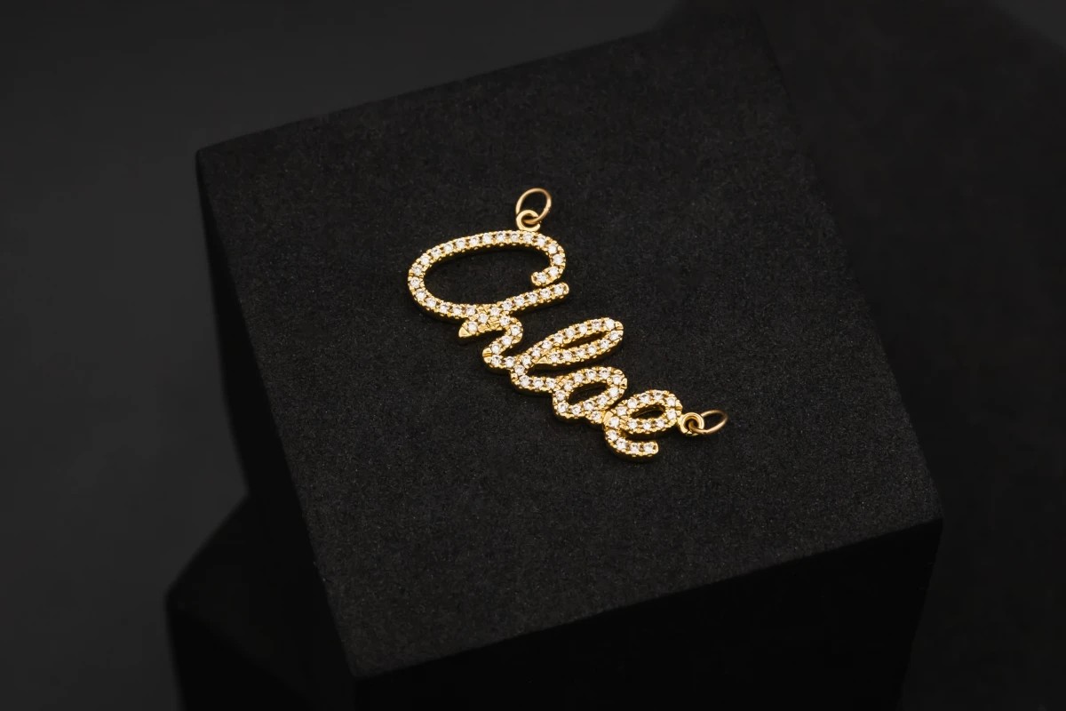 9ct Yellow Gold Diamond Chloe Name Pendant 1.8g