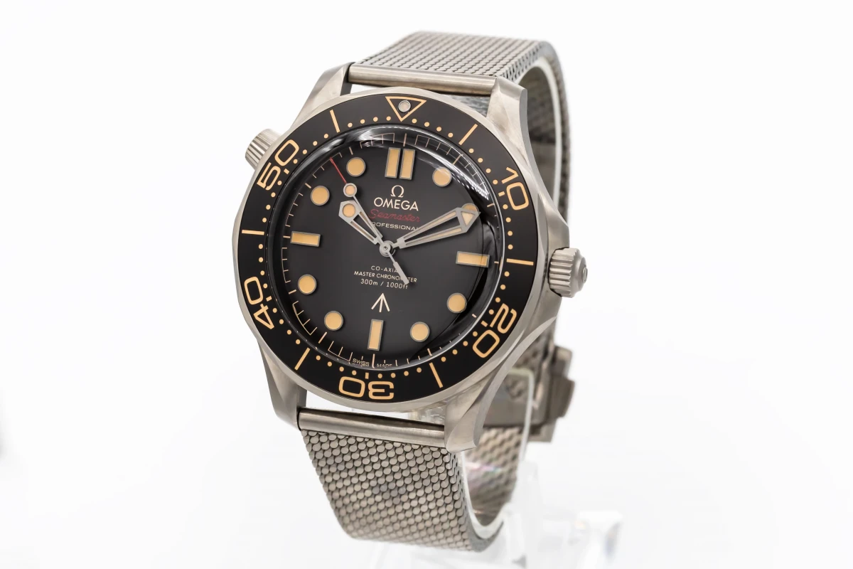 Omega Seamaster Diver 300m '007 Edition' 42mm Titanium 210.90.42.20.01 ...